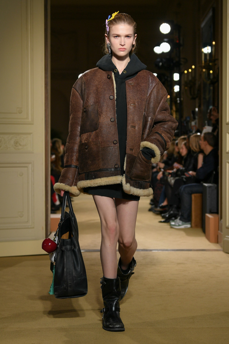 Coach's Bow-Adorned Ode to New York Romance Is Still Grounded in ...