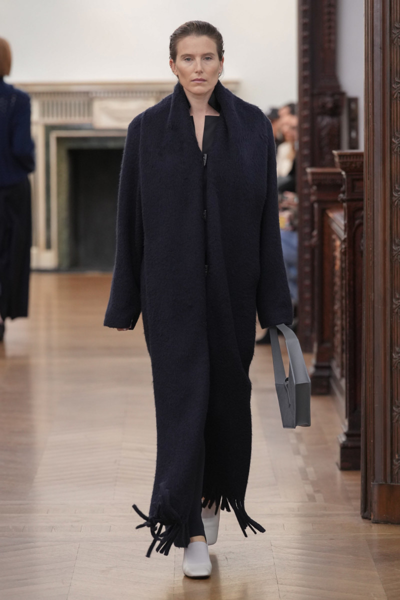 Bevza Gives the Apron Dress an Elevated Twist for Fall 2024 - Fashionista