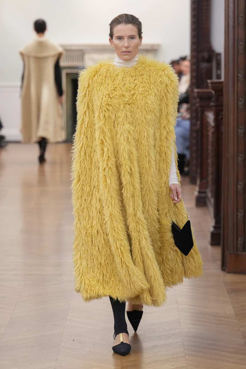 Bevza Gives the Apron Dress an Elevated Twist for Fall 2024 - Fashionista