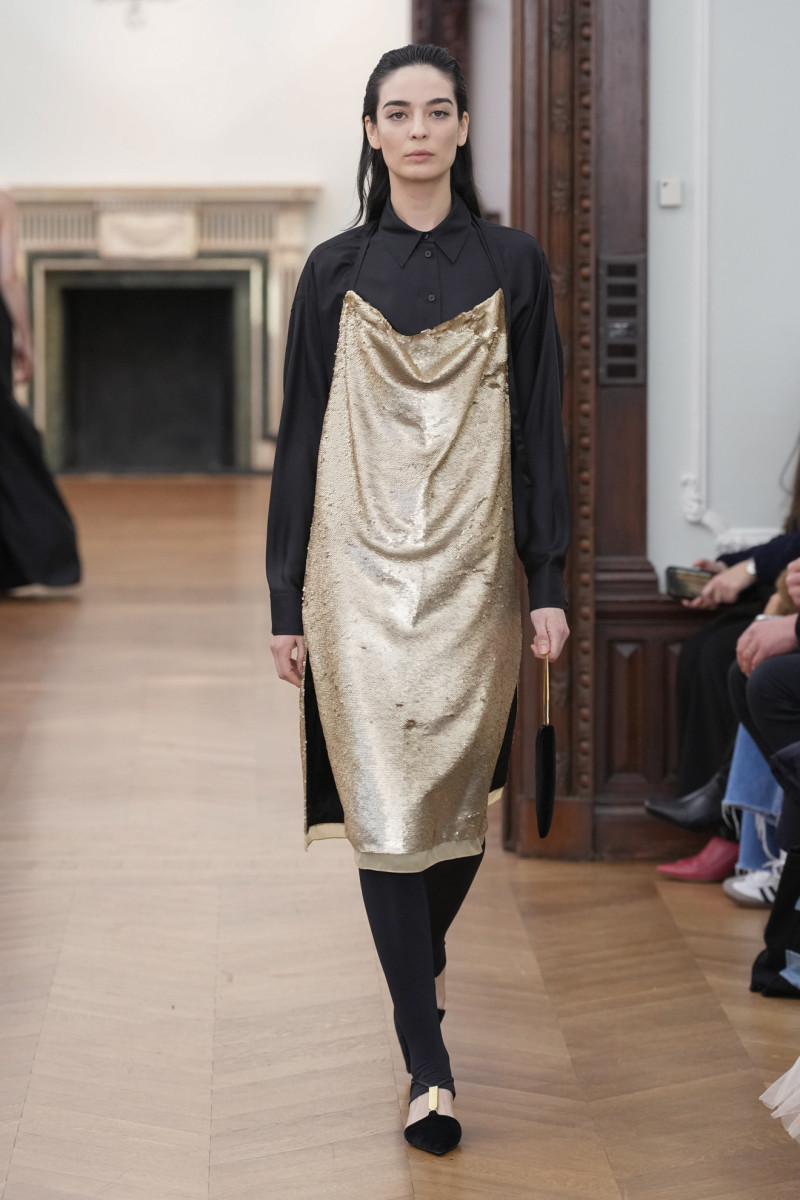 Bevza Gives the Apron Dress an Elevated Twist for Fall 2024 - Fashionista