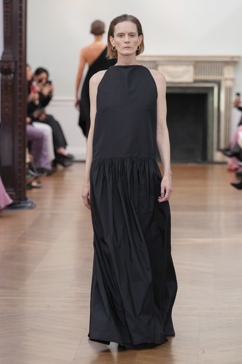 Bevza Gives the Apron Dress an Elevated Twist for Fall 2024 - Fashionista