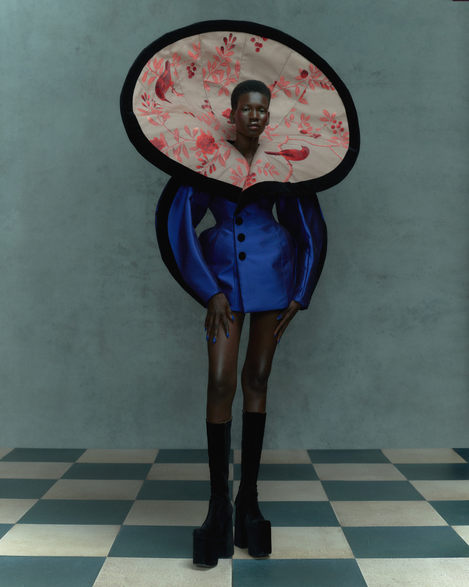 Harris Reed Takes a 'Paper Doll' Approach to Demi-Couture - Fashionista