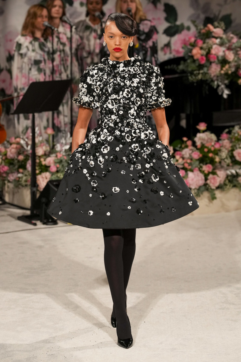 Richard Quinn Fall 2024 Is a Bridal-Inspired Continuation of Spring ...