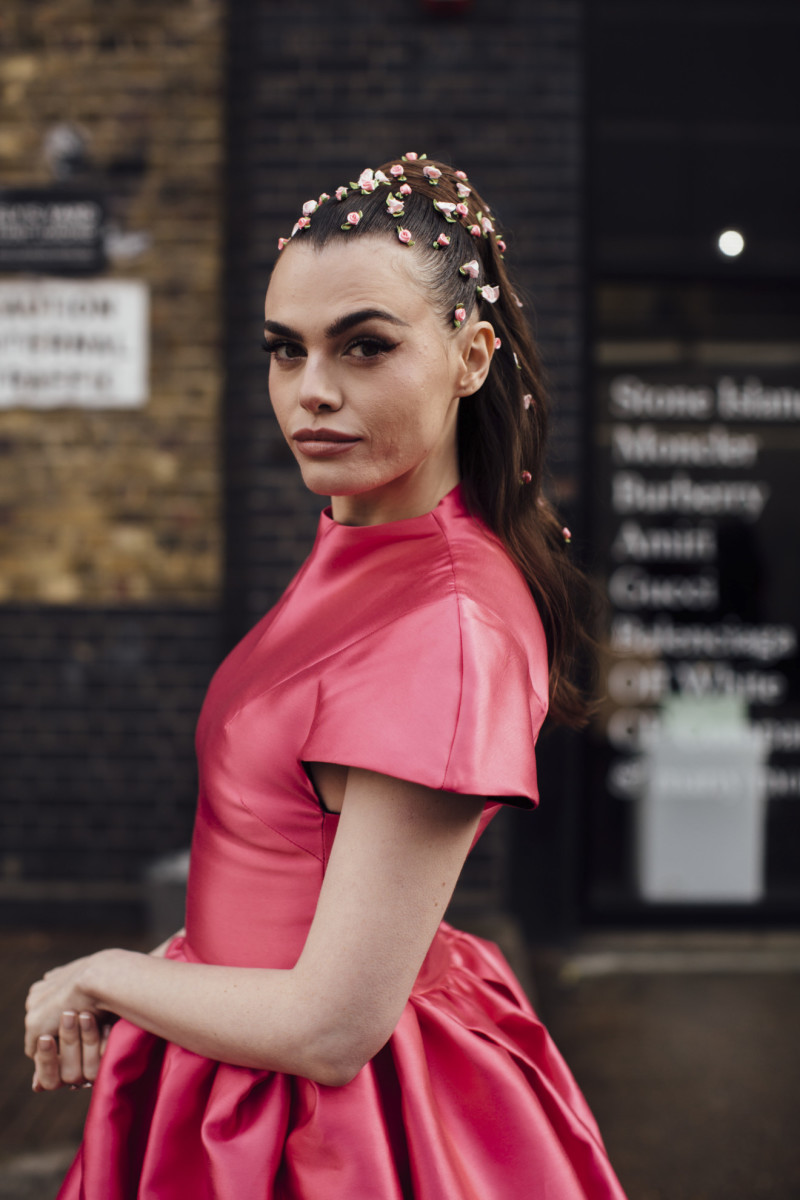 The 33 Best Beauty Looks From London Fashion Week Street Style ...