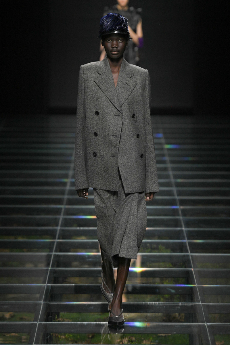 TikTok Is Going to Absolutely Love Prada's Bow-Heavy Fall 2024 ...