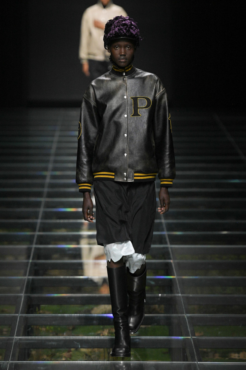 TikTok Is Going to Absolutely Love Prada's Bow-Heavy Fall 2024 ...