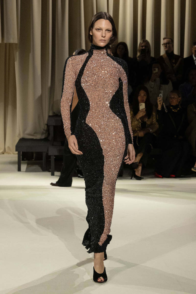 Schiaparelli Knows It's All About the Accessories - Fashionista