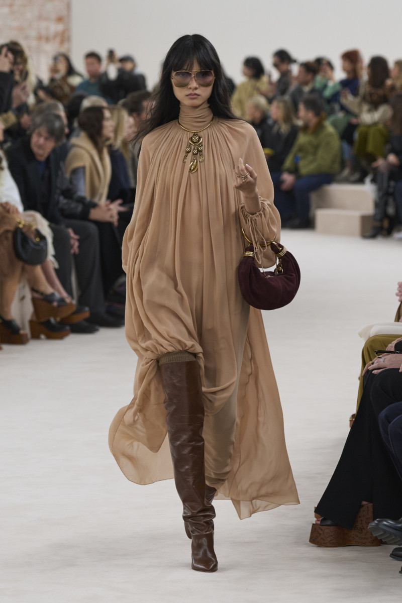 Chemena Kamali's Debut Collection Shows She Understands the Chloé Woman ...