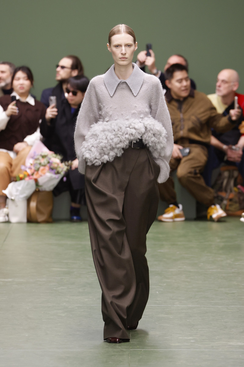 You'll Want to Zoom in on Every Look From Loewe Fall 2024 - Fashionista