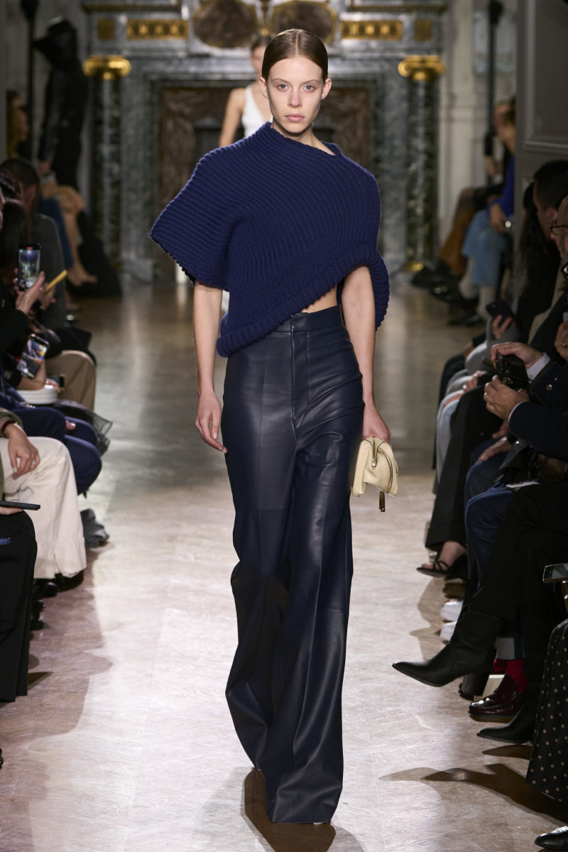 Victoria Beckham's Fall 2024 Collection is Her Most Experimental Yet ...