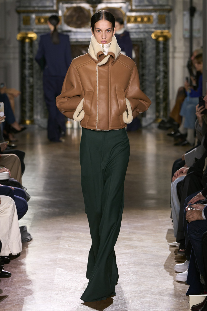 Victoria Beckham's Fall 2024 Collection is Her Most Experimental Yet ...
