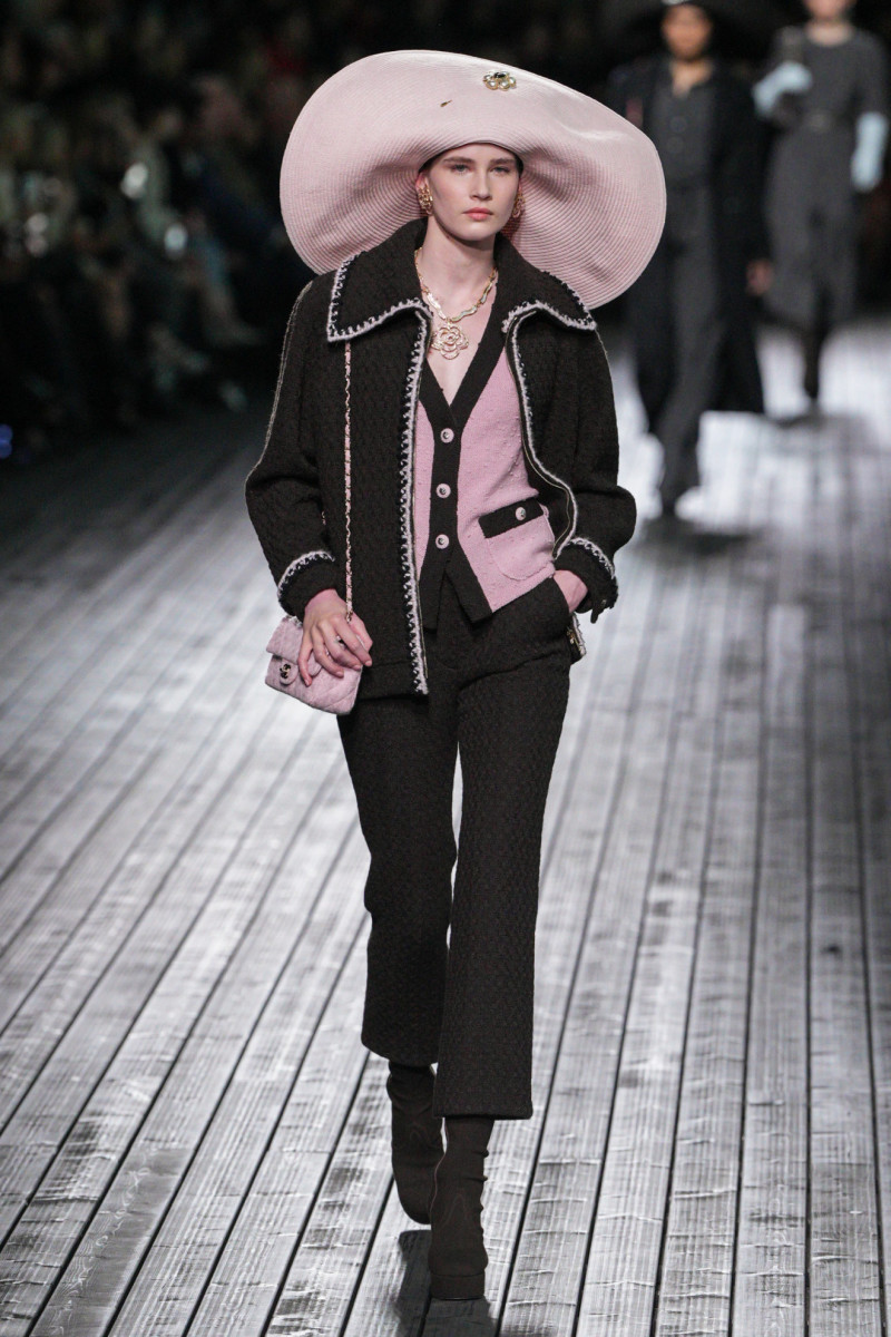 Virginie Viard Goes Back to Chanel's Origins for Fall 2024 - Fashionista