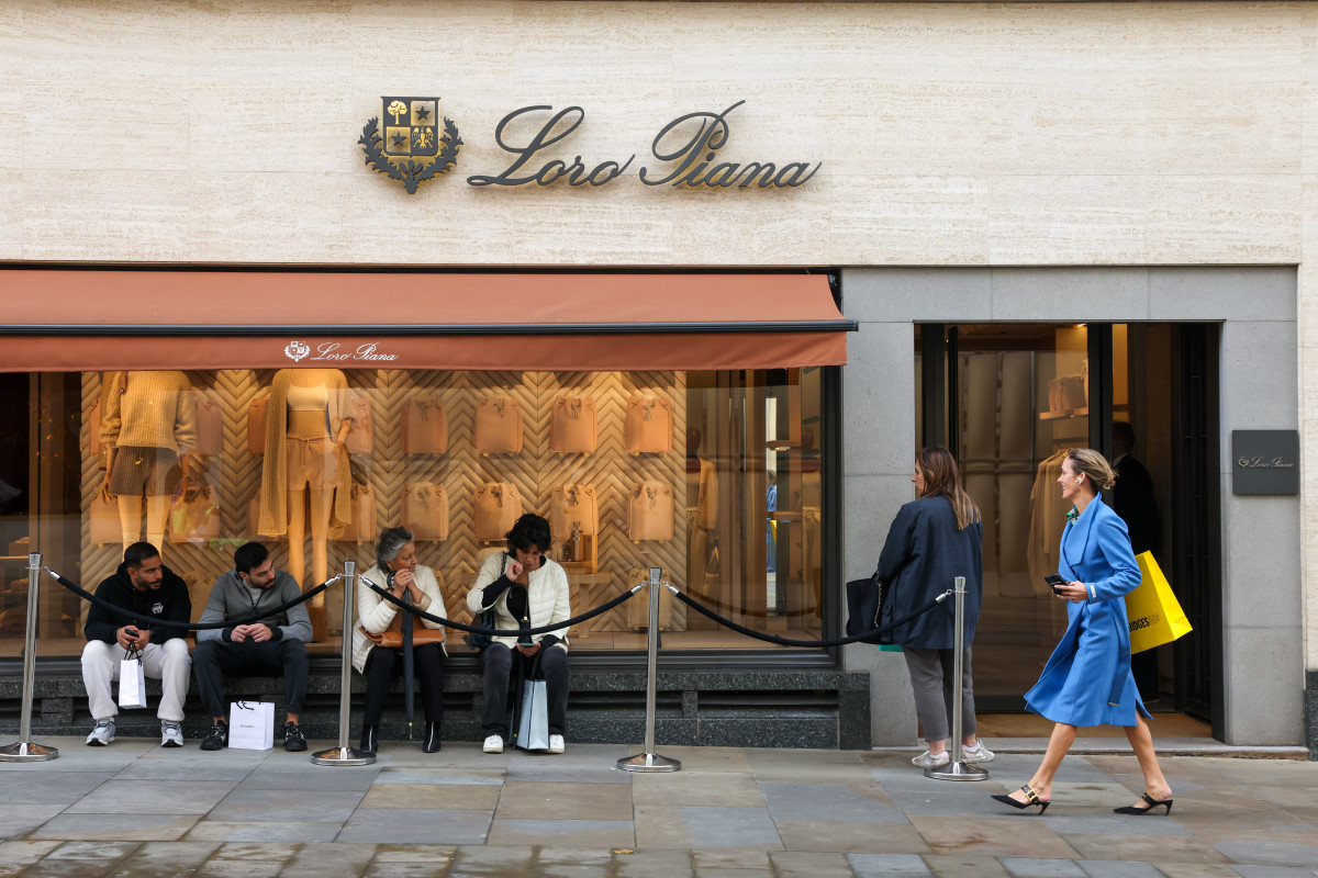 Must Read: Loro Piana Wool Tied to Unpaid Indigenous Farmers, Who Is ...