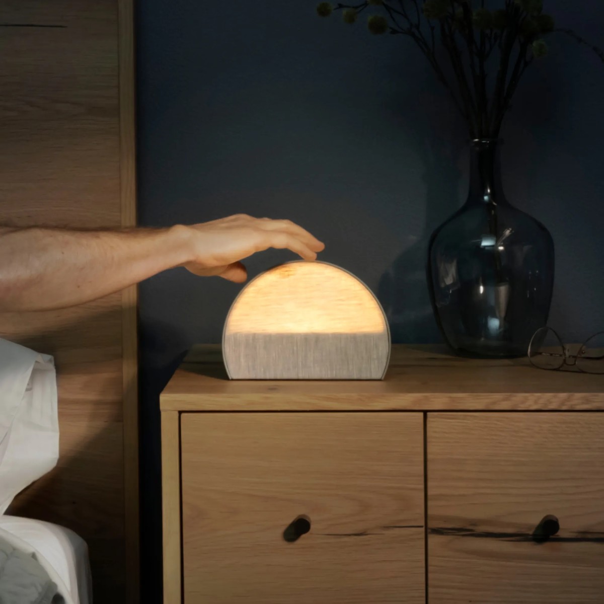 These High-Tech Sleep Gadgets Promote a Good Night's Rest - Fashionista