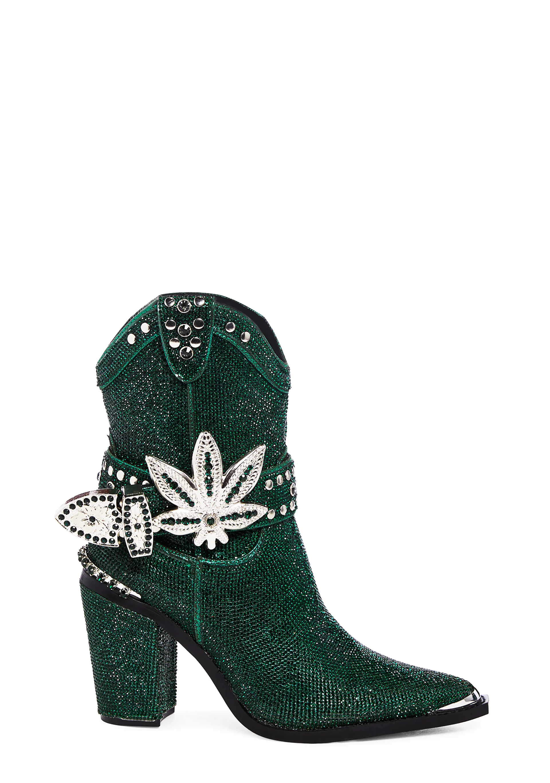 39 Weed-Related Items for the Cultivated, Stylish Stoner - Fashionista