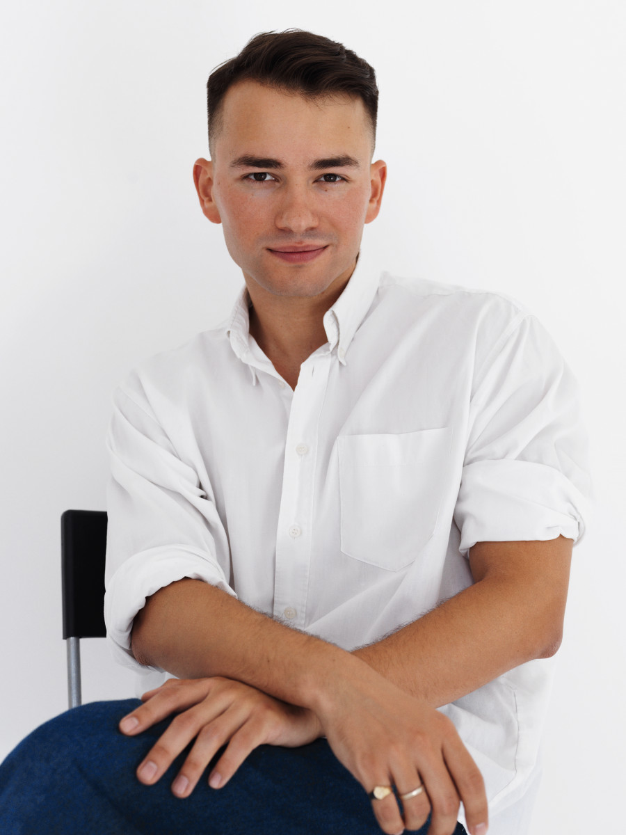 Ivan Frolov Is Making Onstage Outfits a Modern Spectacle - Fashionista