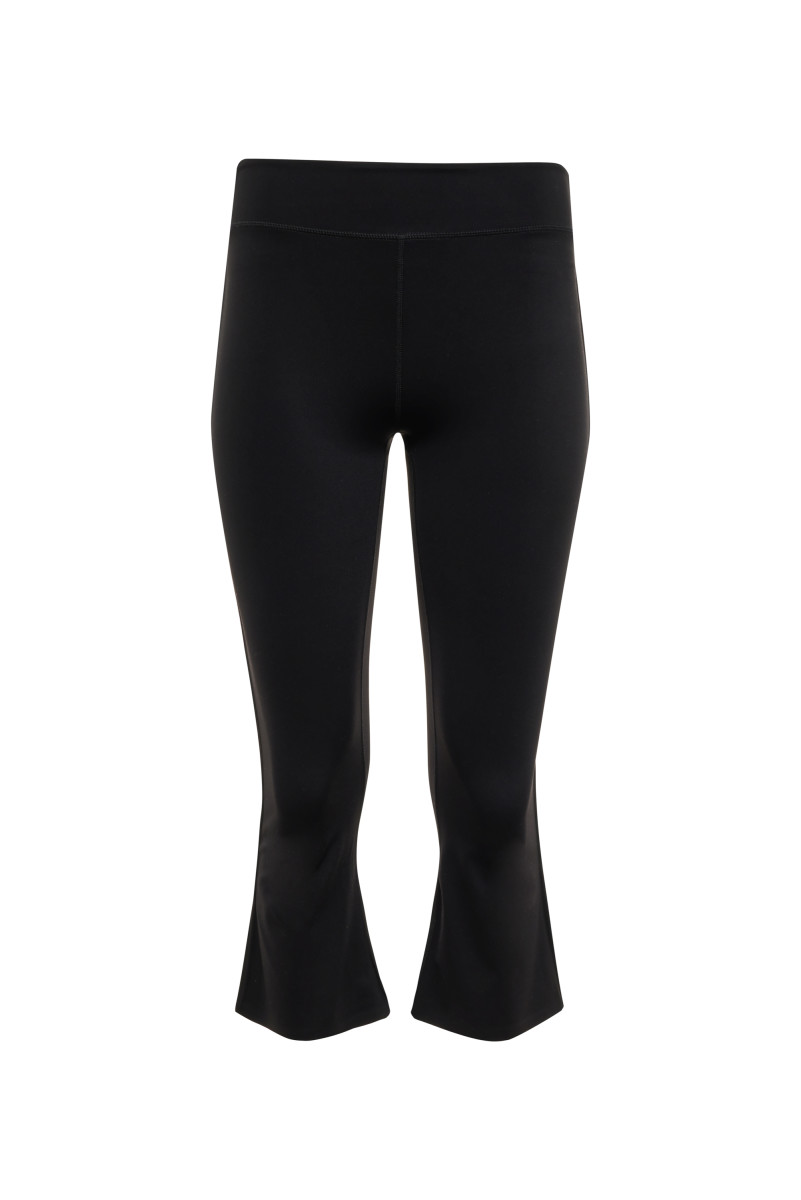 Everyone's Wearing Capris This Summer - Fashionista