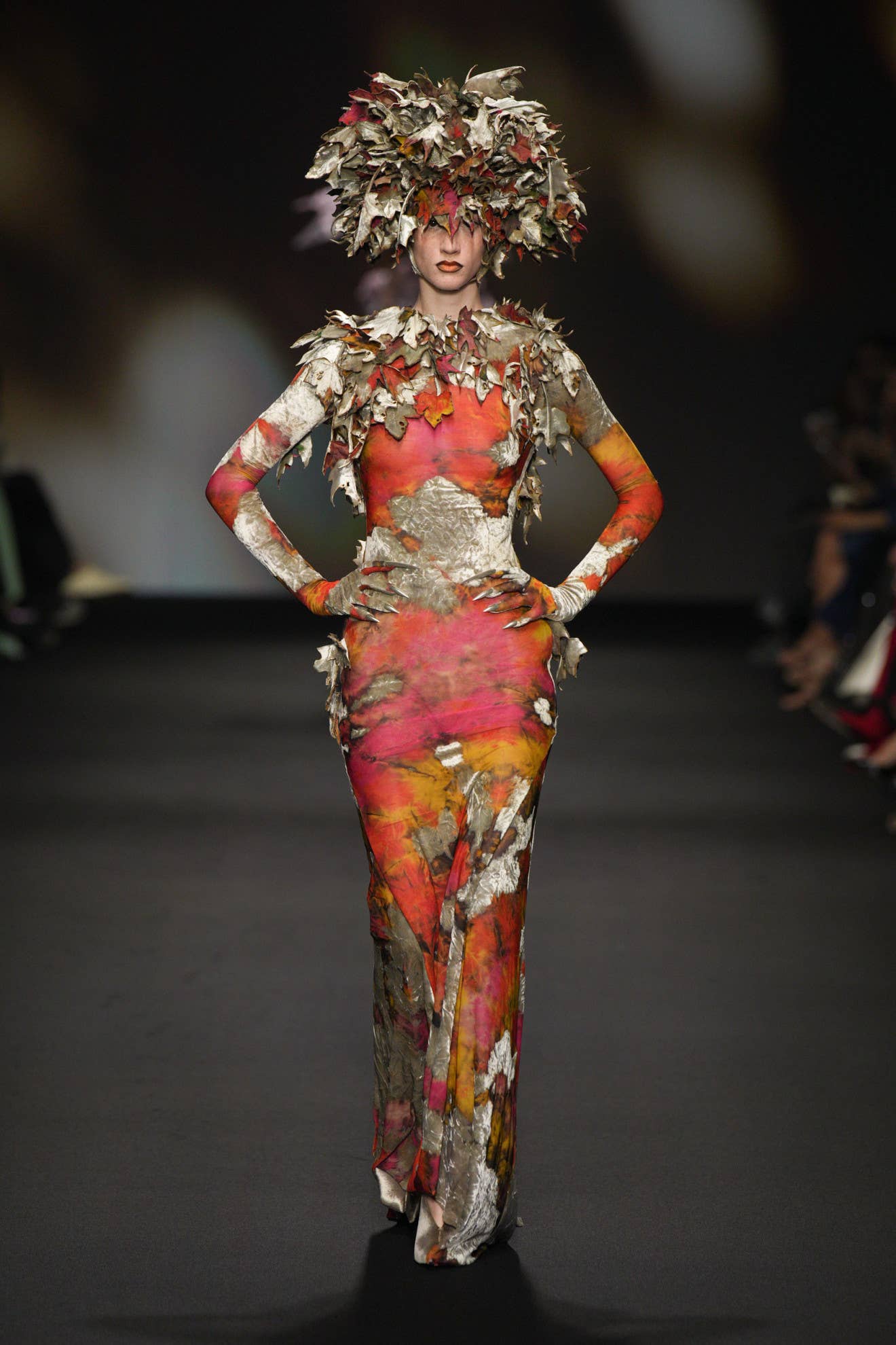 Robert Wun Expands on His Signature Shapes for Fall 2024 Haute Couture ...