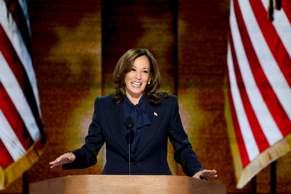 Must Read: Leslie Fremar Styles Kamala Harris, Willa Bennett Named ...
