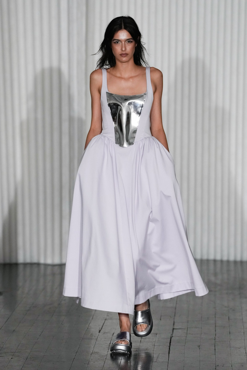 Kate Barton Channeled a Viral Bag Into a Goldfish Sponsorship for Her ...