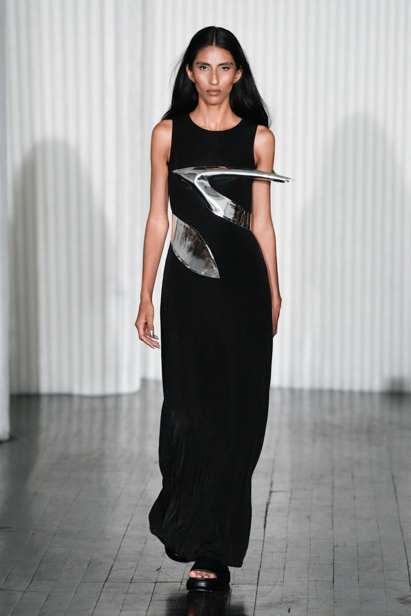 Kate Barton Channeled a Viral Bag Into a Goldfish Sponsorship for Her ...