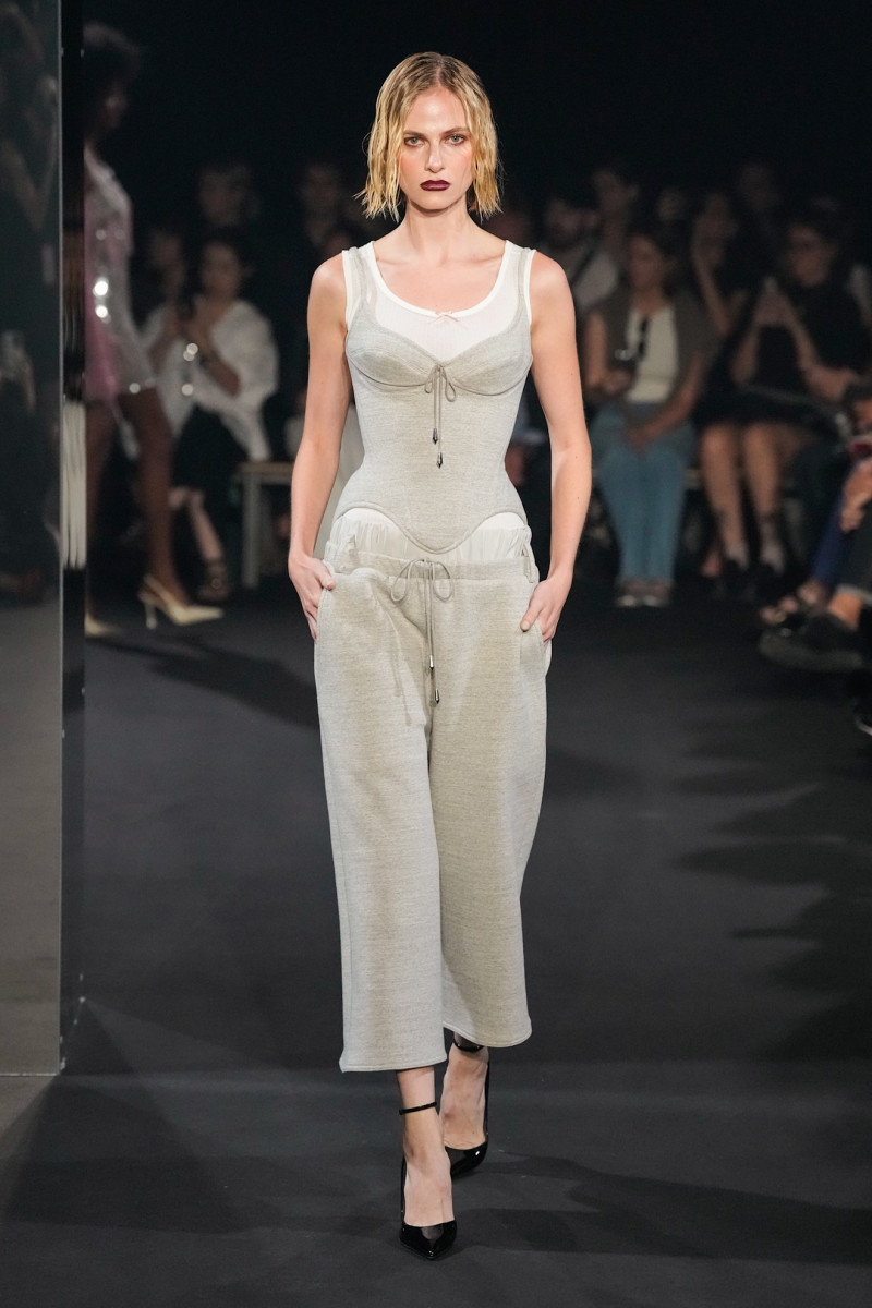 Wiederhoeft's Spring 2025 Collection Shows That Corsets Are for ...