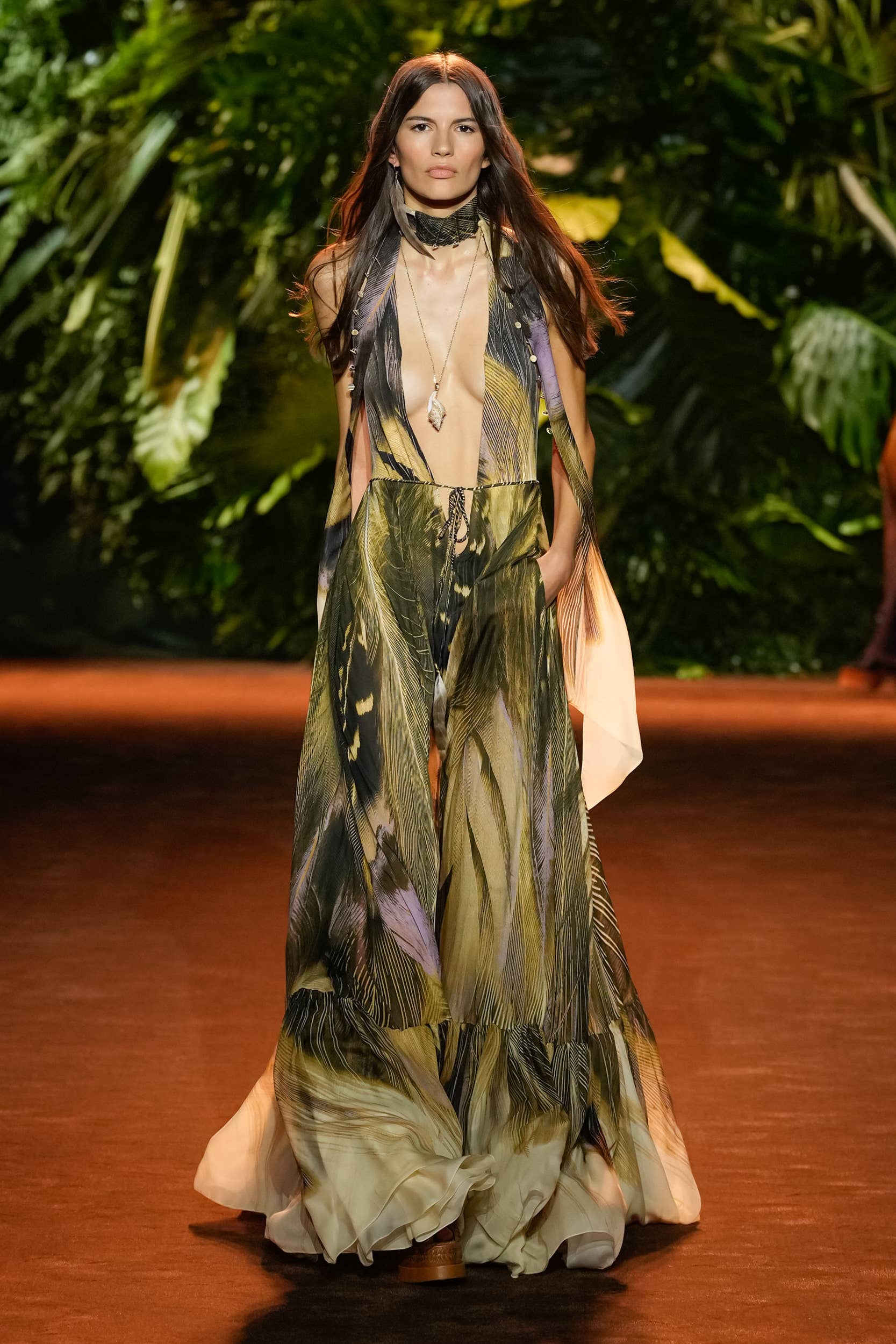 Roberto Cavalli's Spring 2024 Collection Evokes a '70s Disco Jungle ...