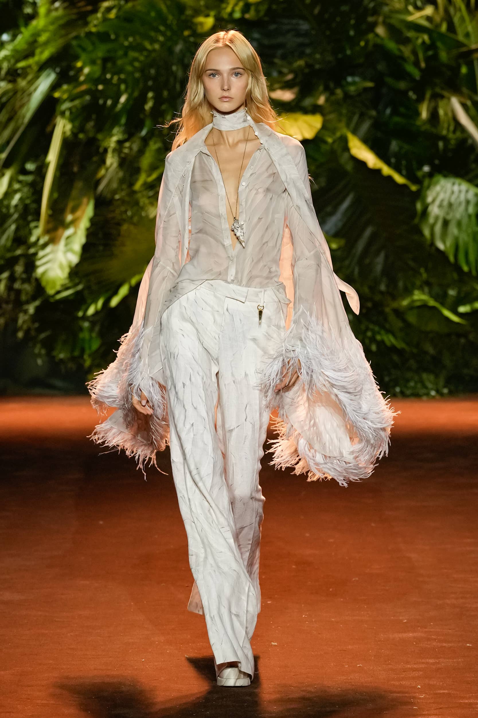Roberto Cavalli's Spring 2024 Collection Evokes a '70s Disco Jungle ...