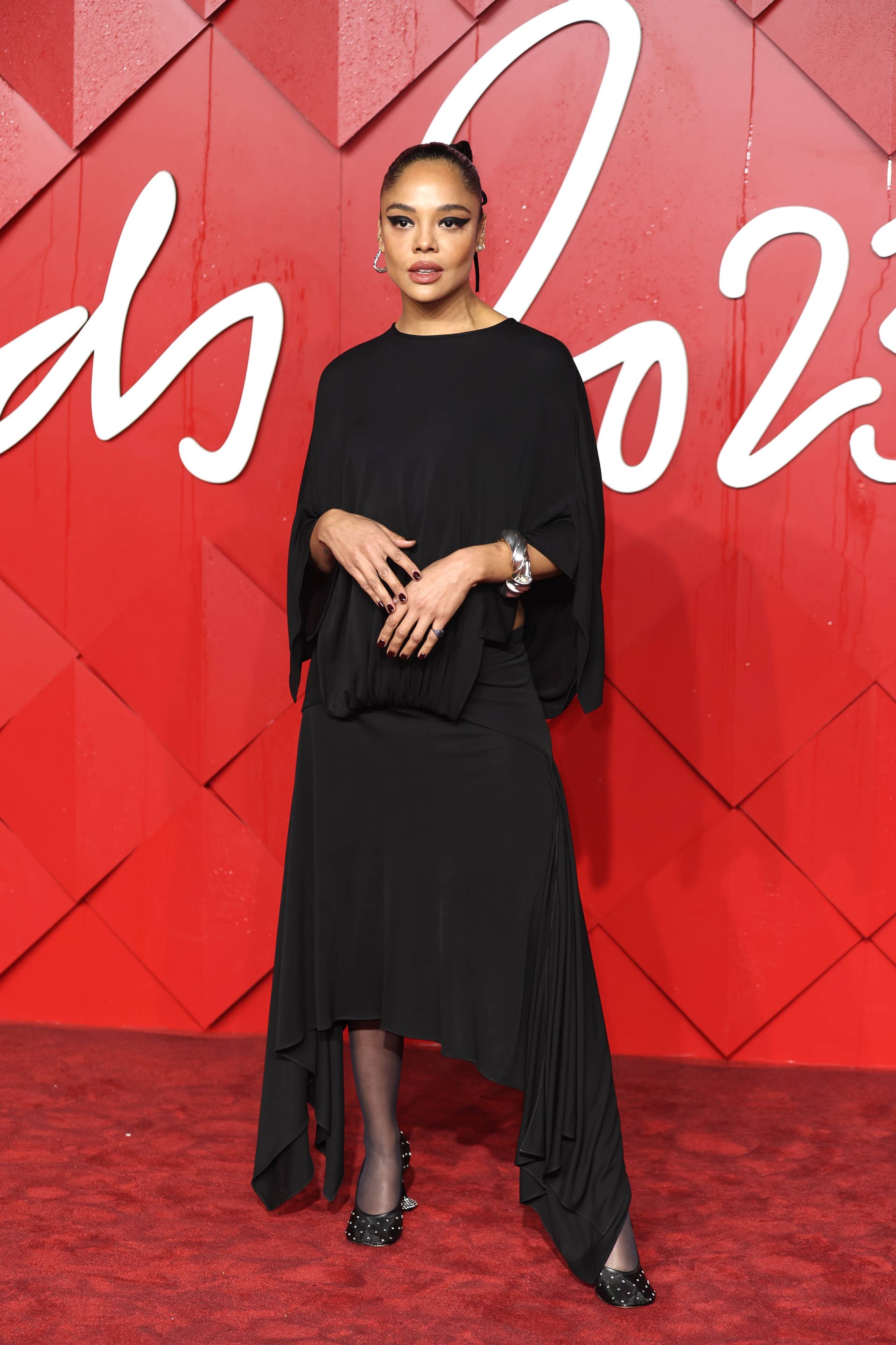 The 29 Best Looks from the 2023 Fashion Awards Red Carpet - Fashionista