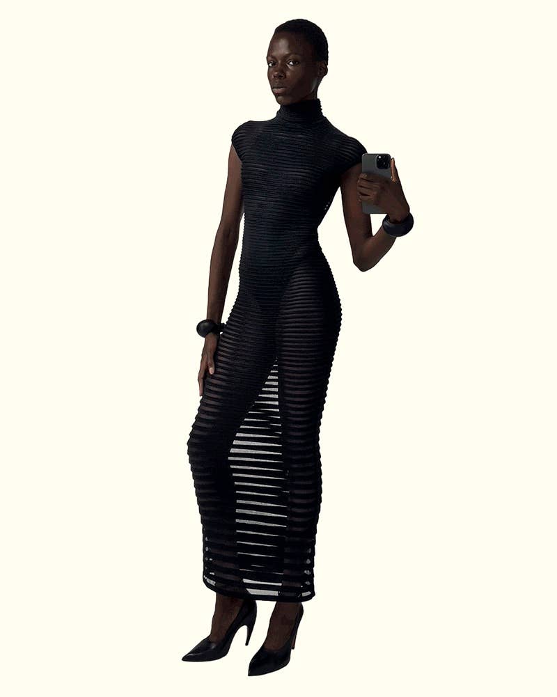 Alaïa Presents Its Winter 2024 Collection Via Model Selfies - Fashionista