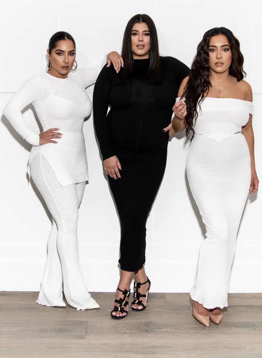 How 3 Sisters Turned a Love for Sculpted Basics Into a Cult-Favorite Clothing Brand - Fashionista