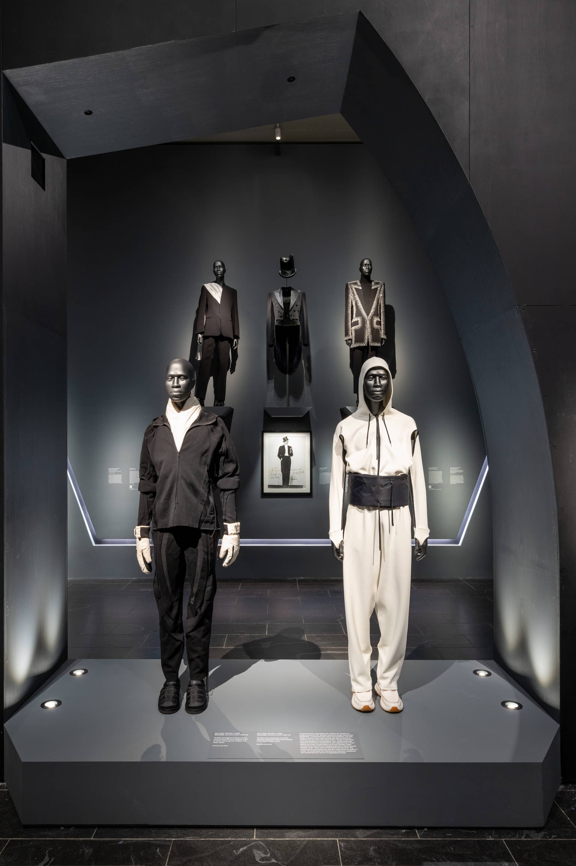 How the Costume Institute's Latest Exhibit Explores Black Dandyism's ...