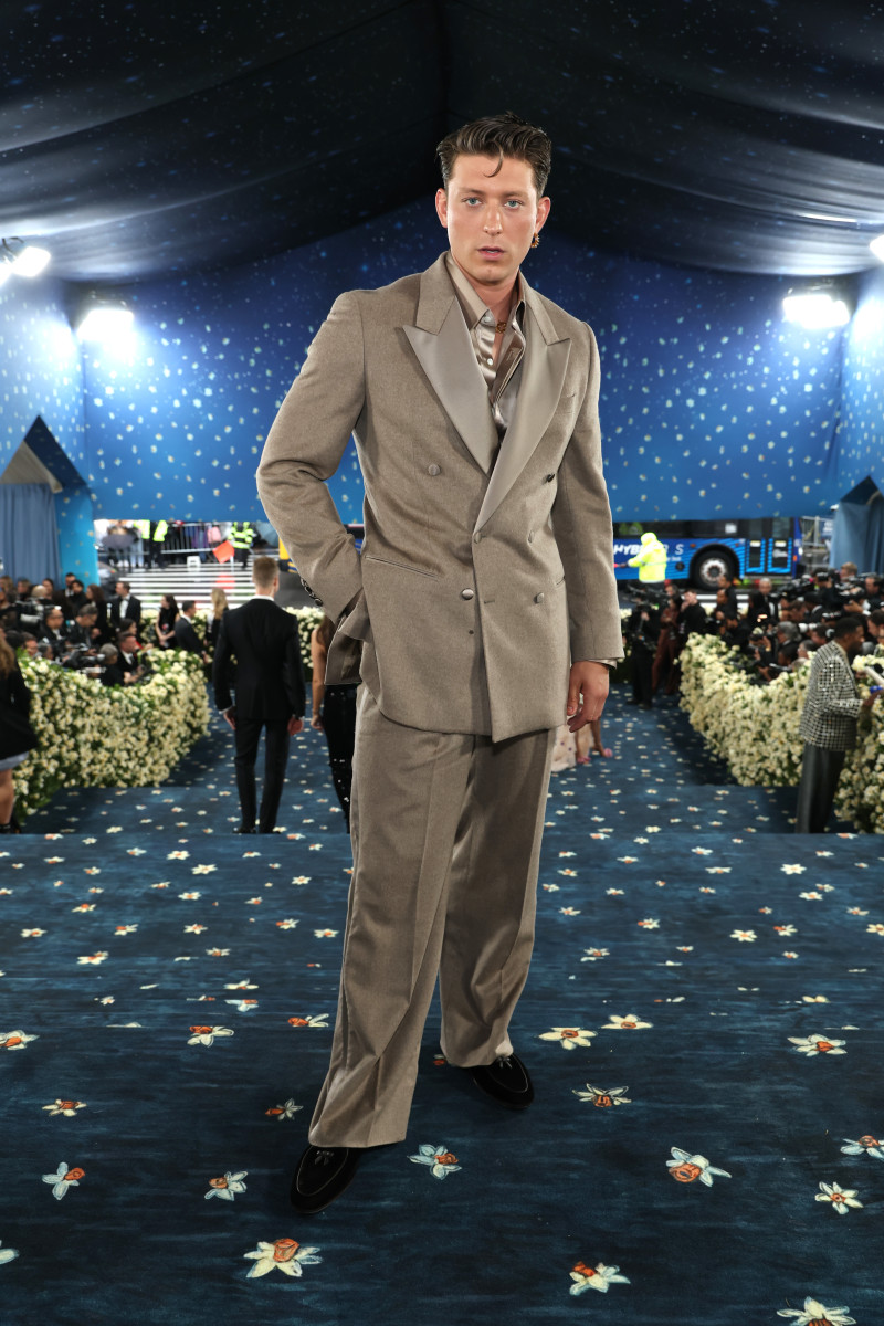 How I Shop: Tom Francis - Fashionista