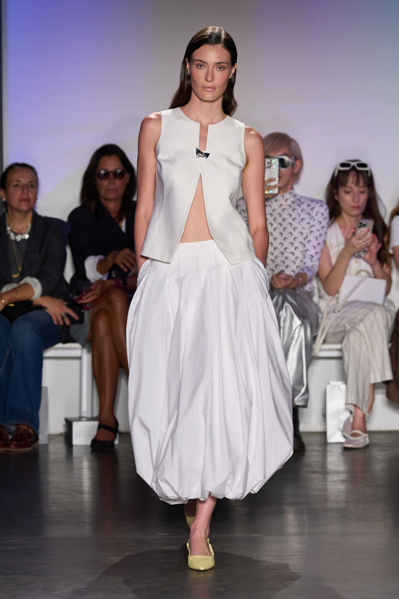 Kate Barton Plays With Print, Color and Athleticism for Her NYFW Return ...