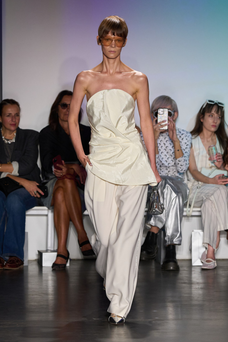 Kate Barton Plays With Print, Color and Athleticism for Her NYFW Return ...