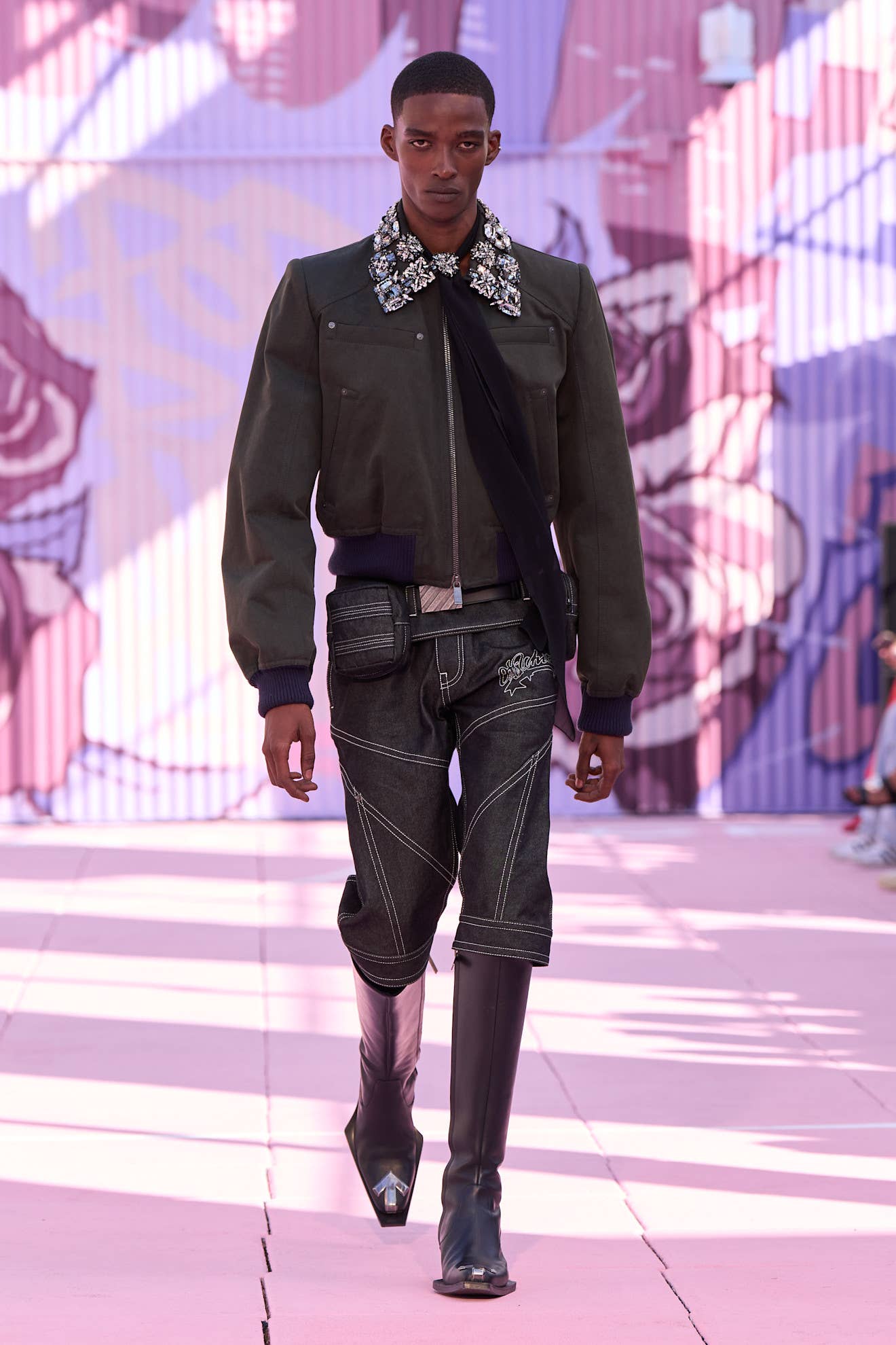 Off-White Spring 2026 Included Signature Sporty Details and Plenty of ...