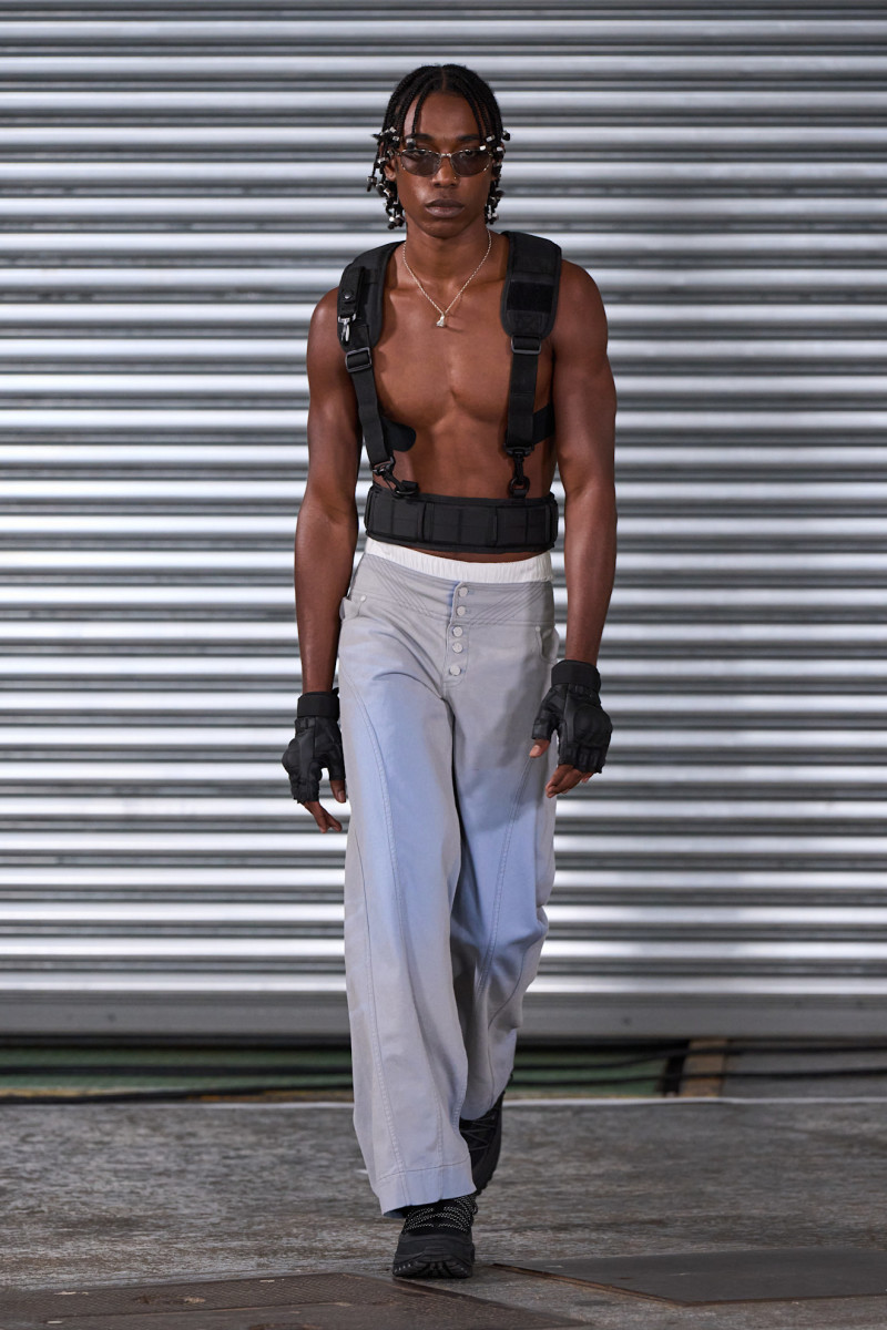 Jane Wade's Spring 2026 Workwear Looks Like it Was 'Wiped Across a Dusty Floor' - Fashionista