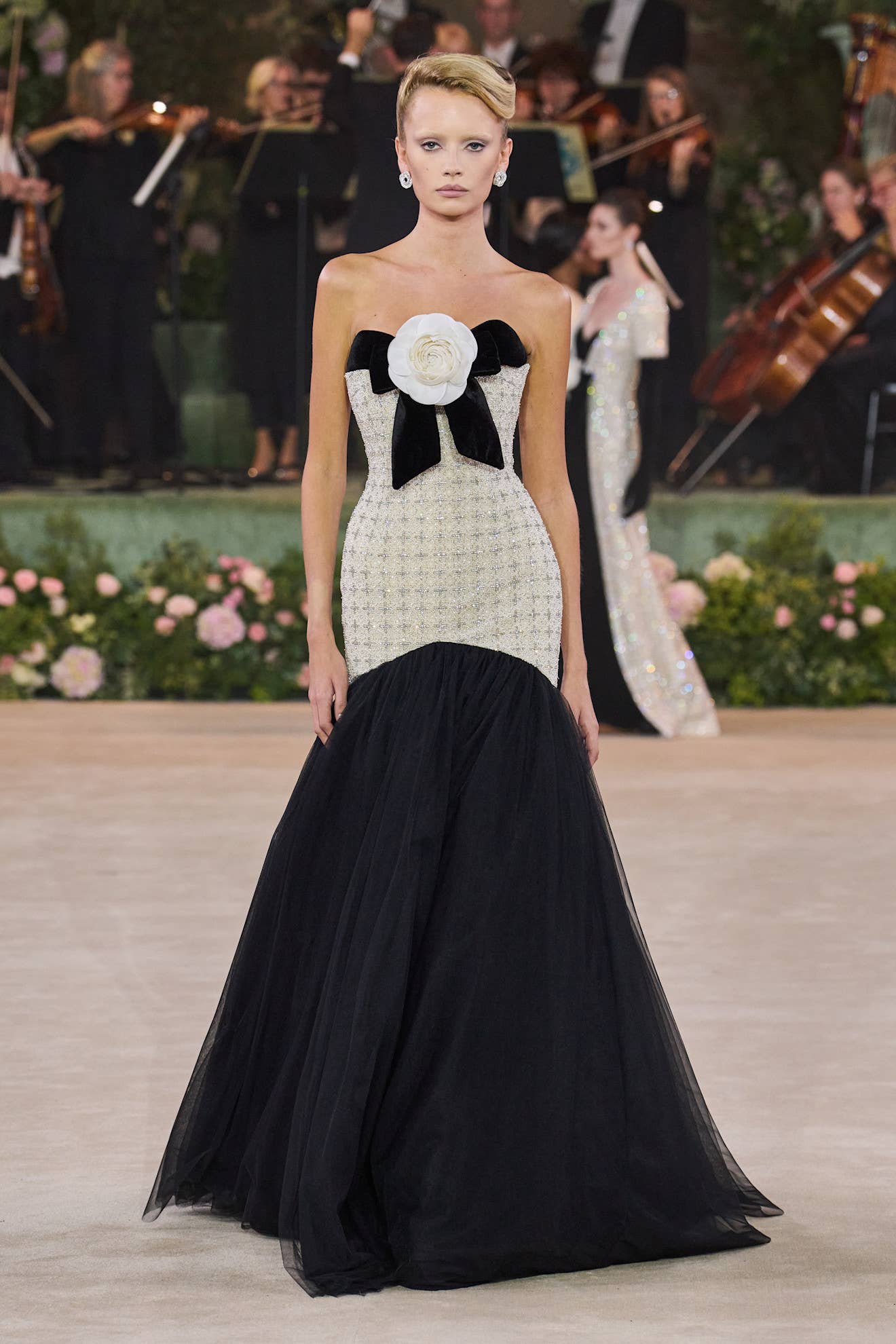 Richard Quinn Invites Guests to 'a Night at the Opera' for Spring 2026 ...
