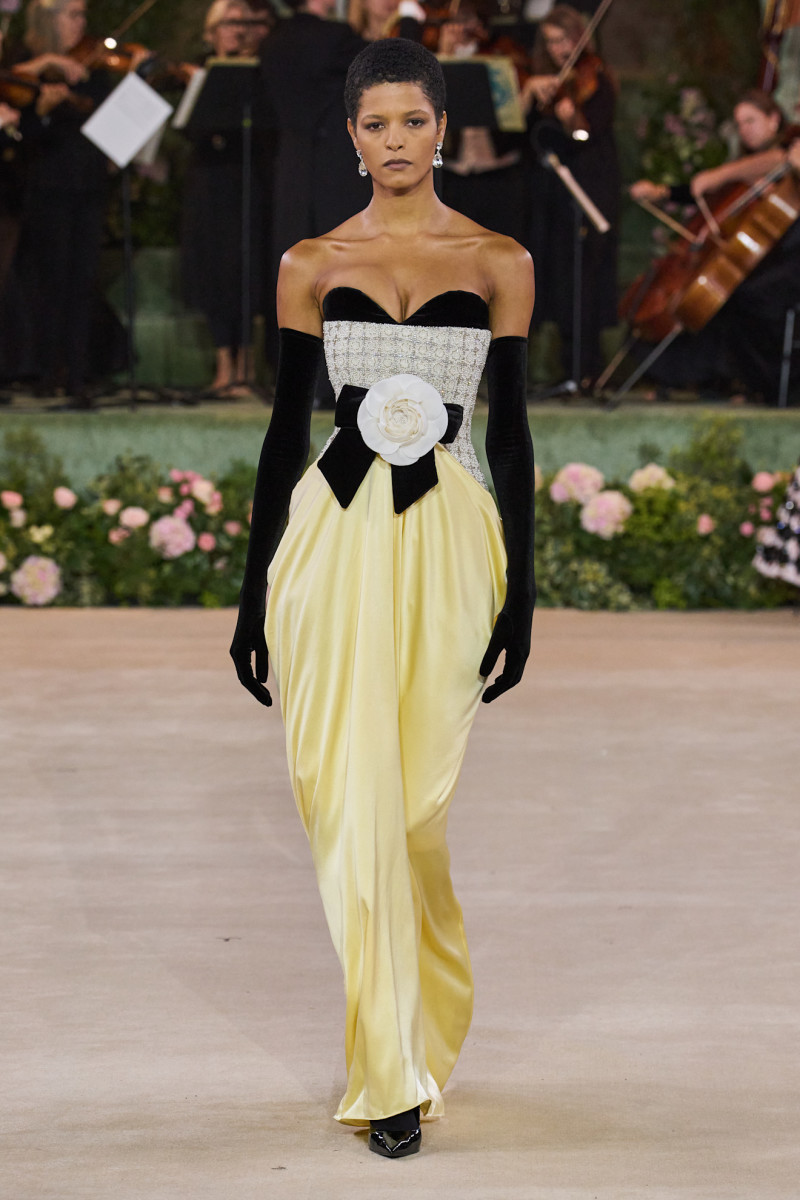 Richard Quinn Invites Guests to 'a Night at the Opera' for Spring 2026 ...