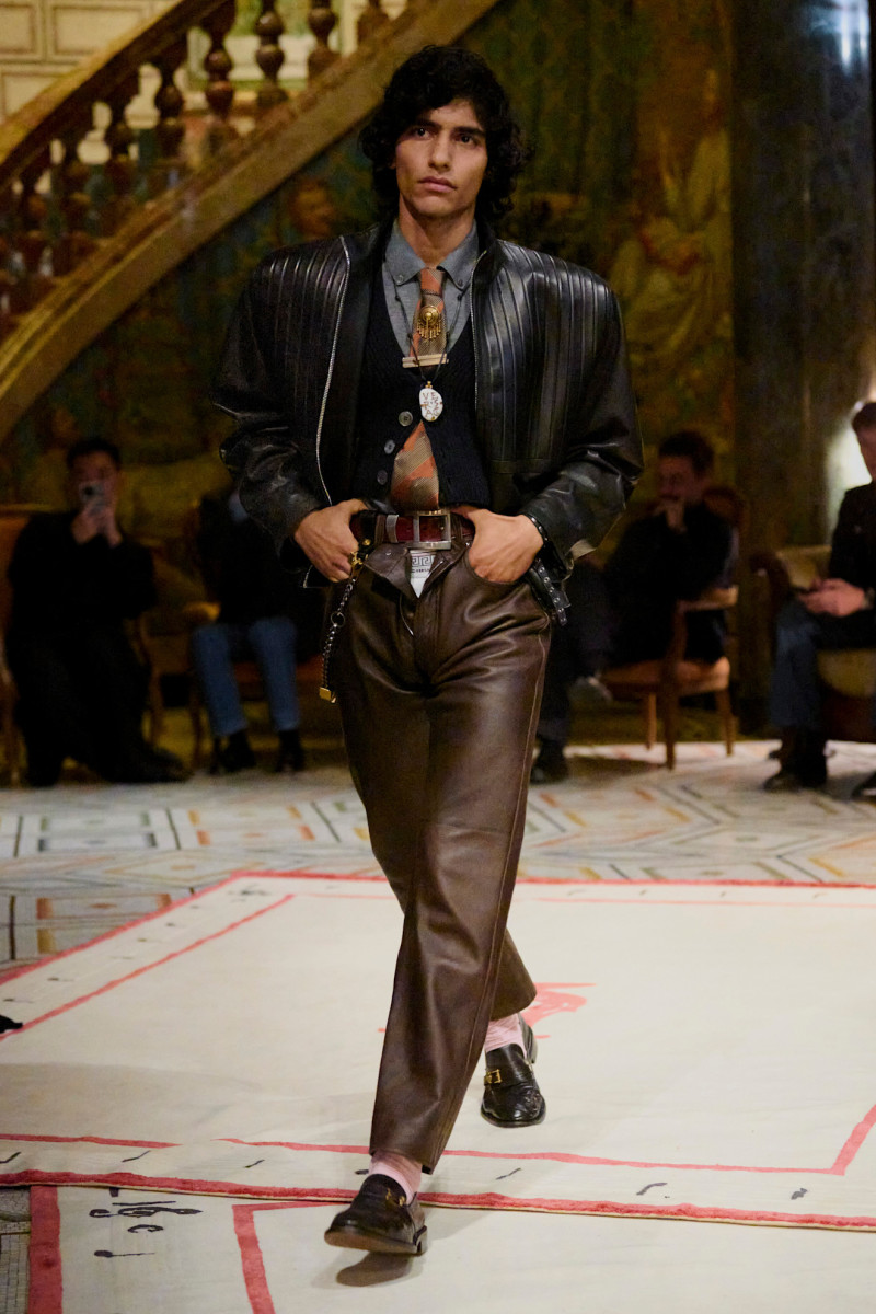 Dario Vitale Introduces Versace's New Chapter - Fashionista