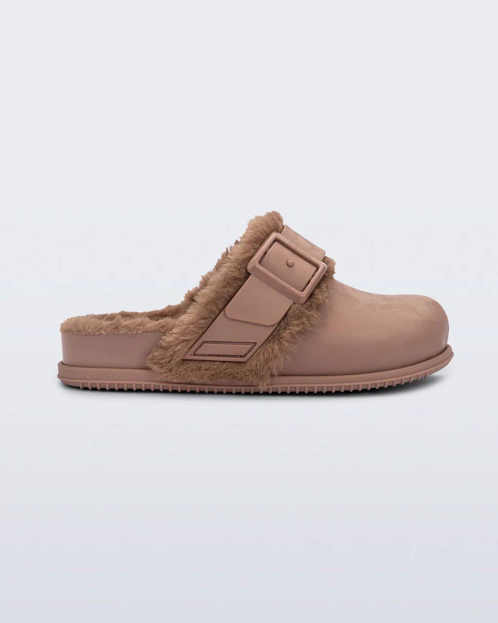 Shop the Coziest (And Cutest) Lined Loafers and Slides for Fall and ...