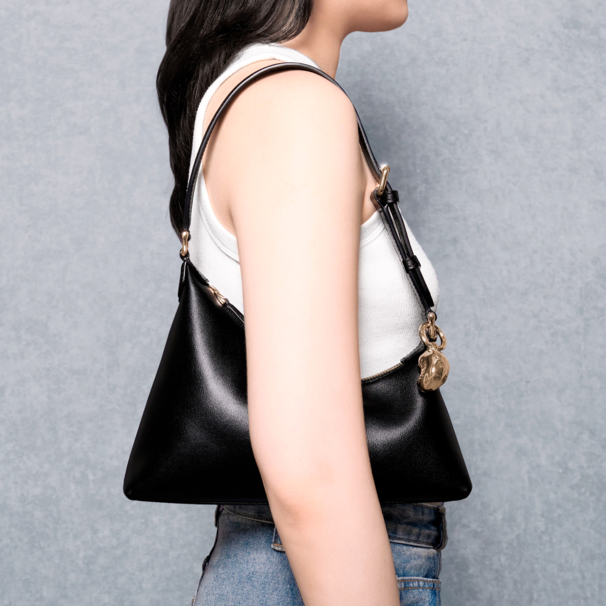 This Thing's Everywhere: Aupen's Celeb-Approved Asymmetrical Handbags ...