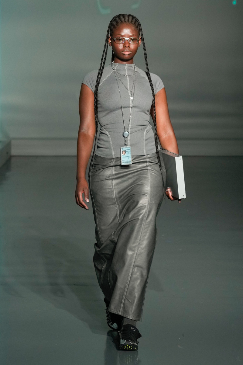 Jane Wade Brought a High-Fashion Boardroom to Life for Fall 2025 ...