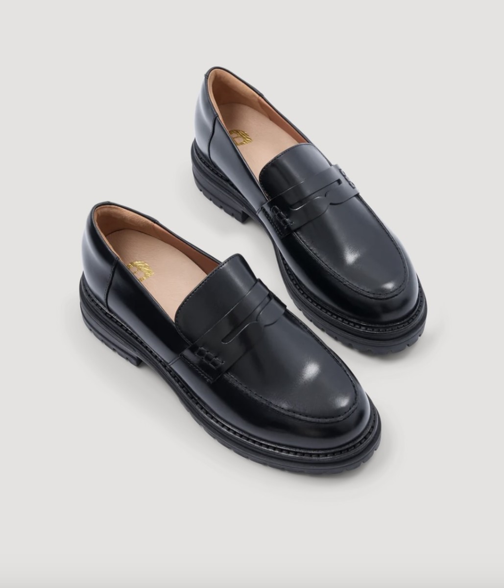 The Shoes That Got the Fashionista Team Through New York Fashion Week ...