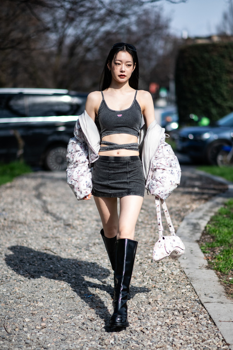 Milan's Street Style Crowd Swapped Shirts for Bras - Fashionista