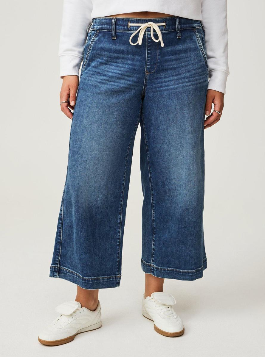 Drawstring Jeans Are Everywhere: Shop 2025's Comfiest Denim Trend ...