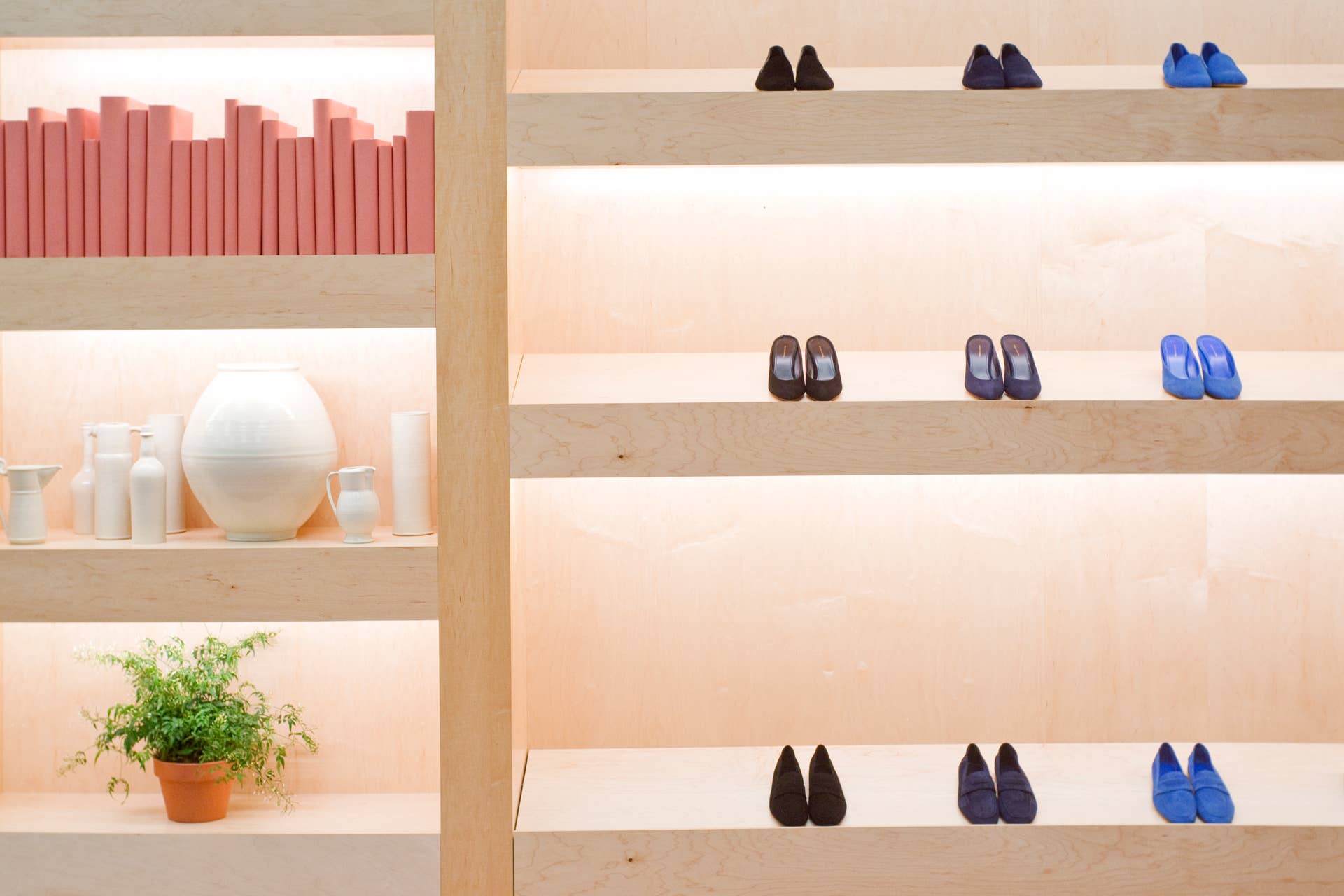 Mansur Gavriel Introduces New Bag and Shoe Styles at Fashion Week ...