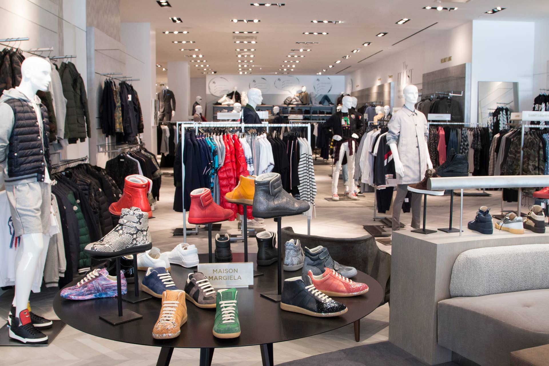 There's a Lot Going on at Saks Fifth Avenue's New Downtown Men's Store ...
