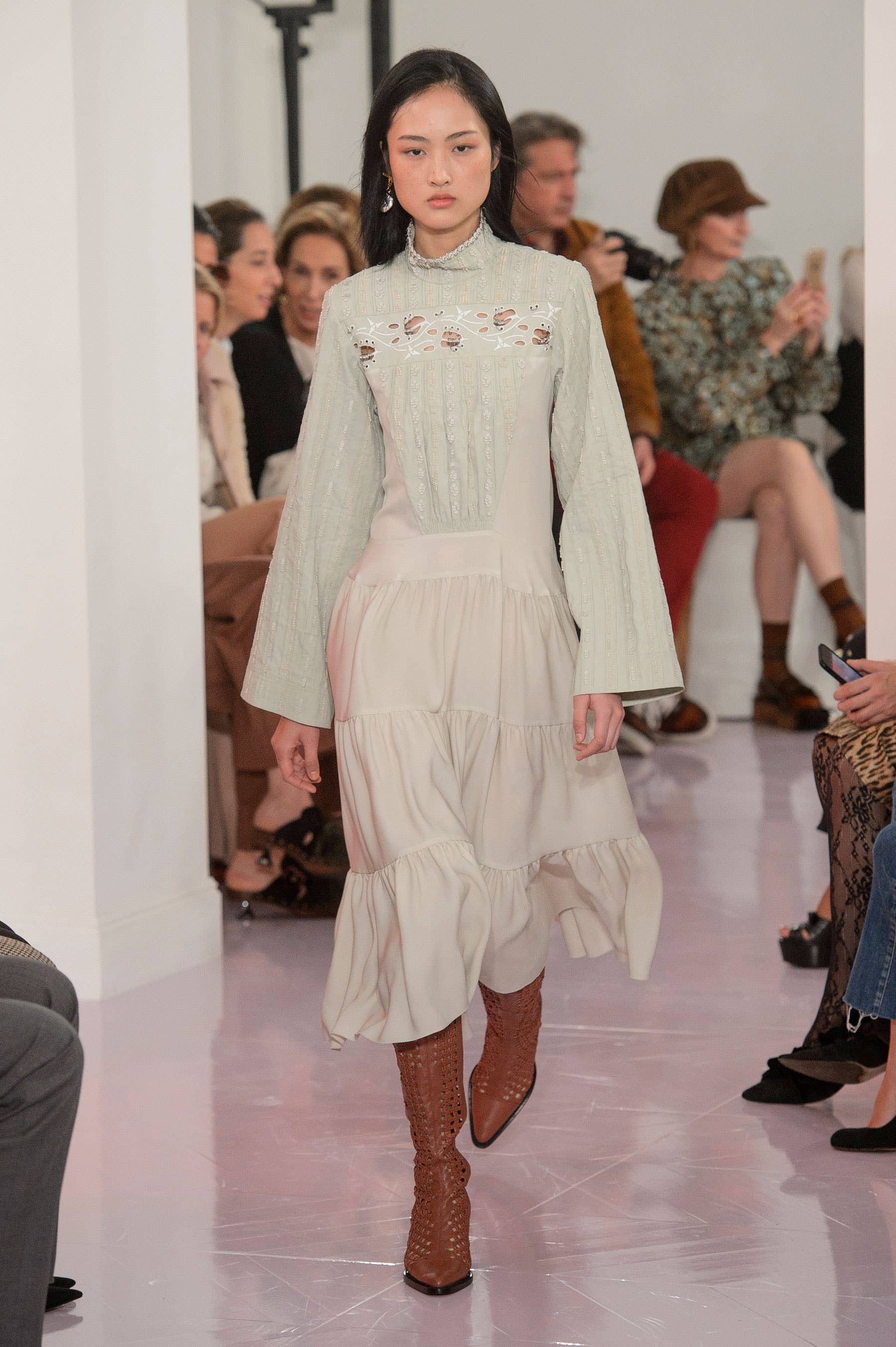 See Every Look From Natacha Ramsay-Levi's First Collection for Chloé ...