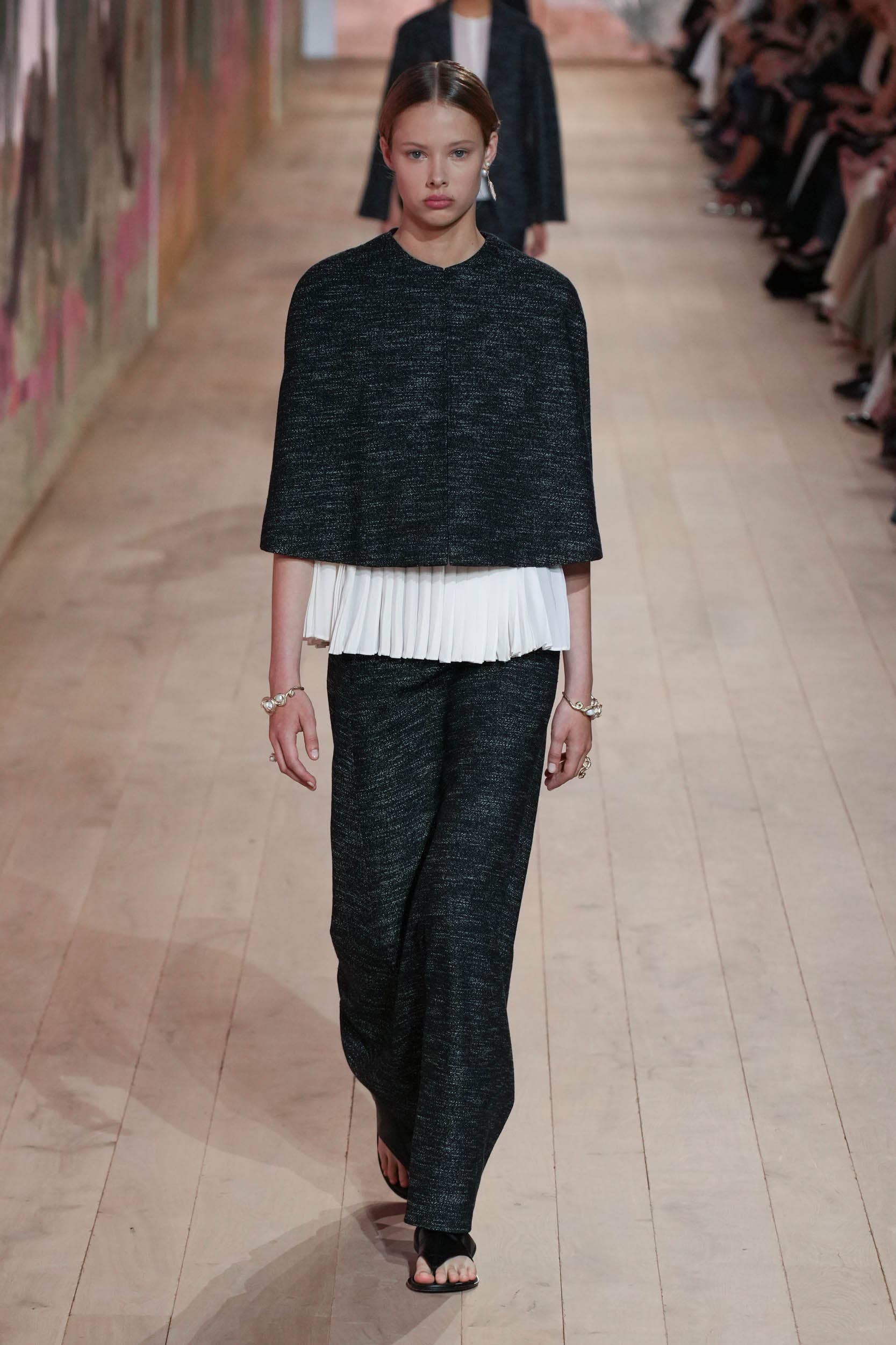 Dior Presents a Neutral-Toned, Greek Goddess-Inspired Couture ...